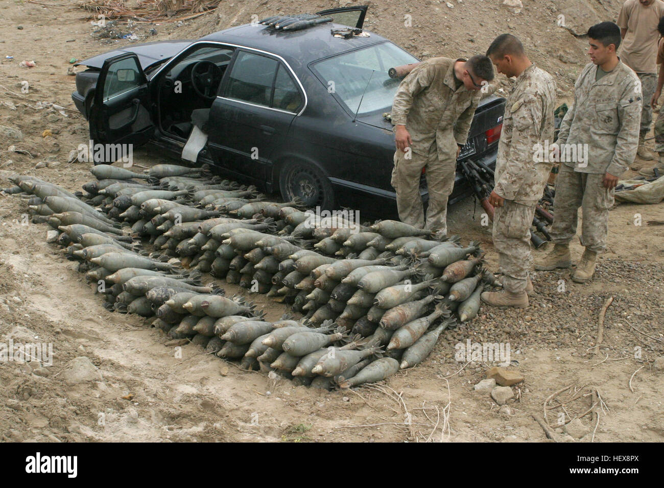 India and iraq conflict hi-res stock photography and images - Alamy