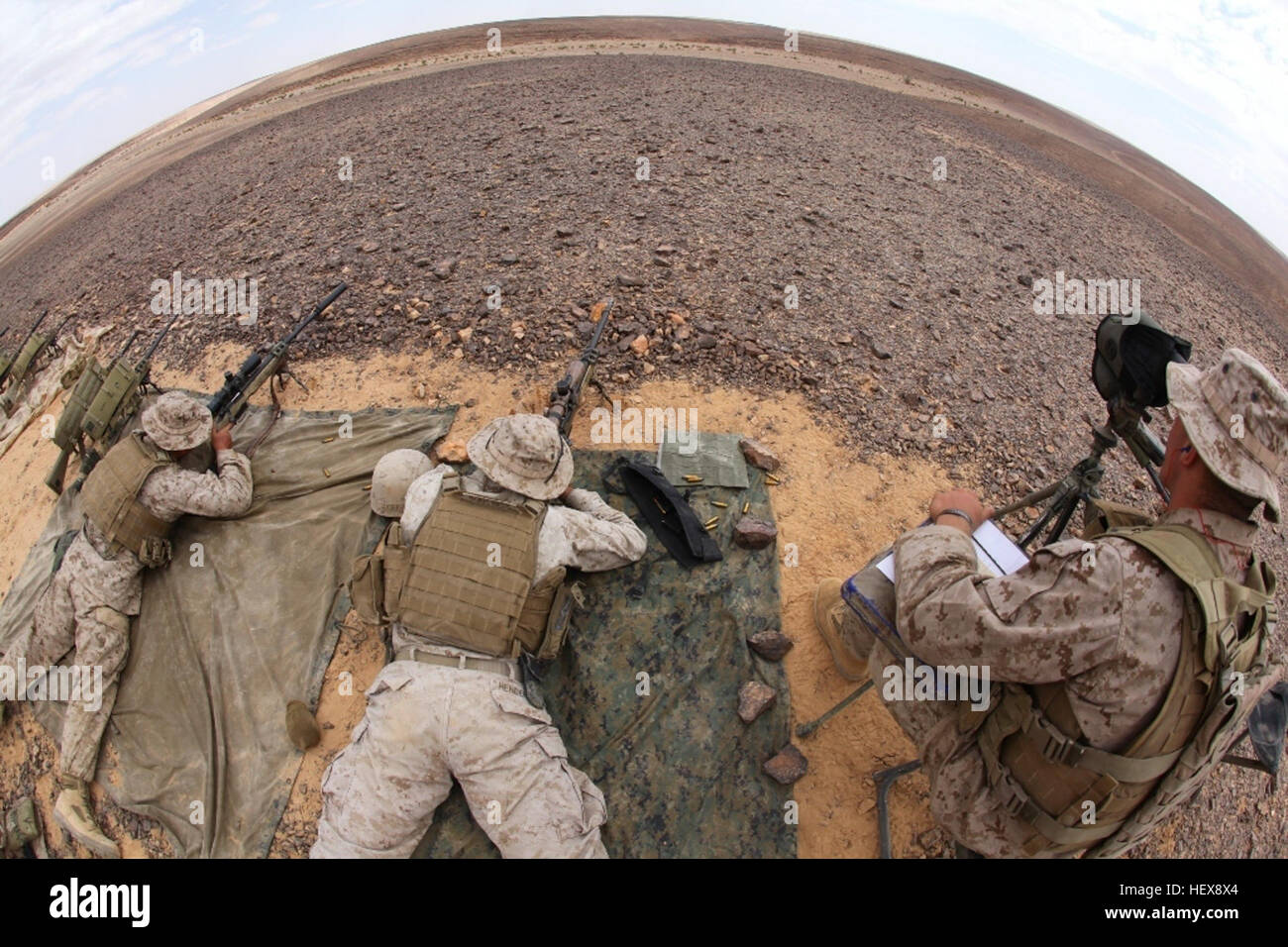 Marines with Scout Sniper Platoon, Headquarters and Service Company ...