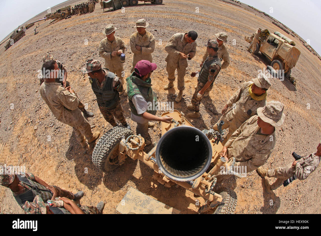 Marines from India Battery, Battalion Landing Team, 1st Battalion, 2nd ...