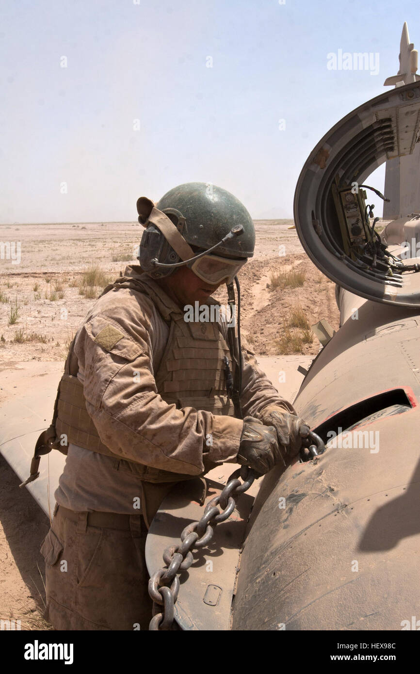 U.S Marine Corps Lance Cpl. Brandon Litchfield, a main battle tank ...