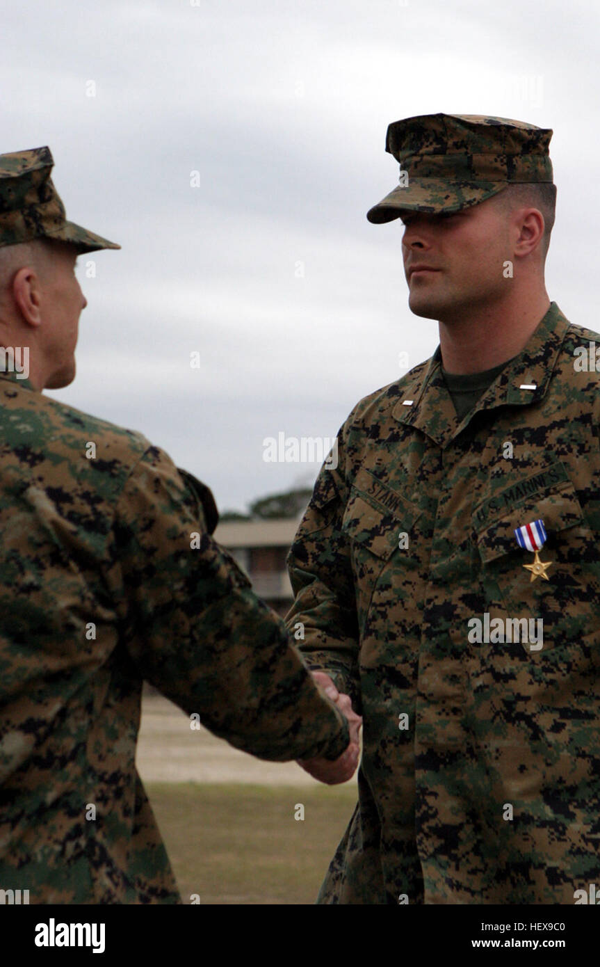 MARINE CORPS BASE CAMP LEJEUNE, N.C. – The Silver Star Ceremony ...