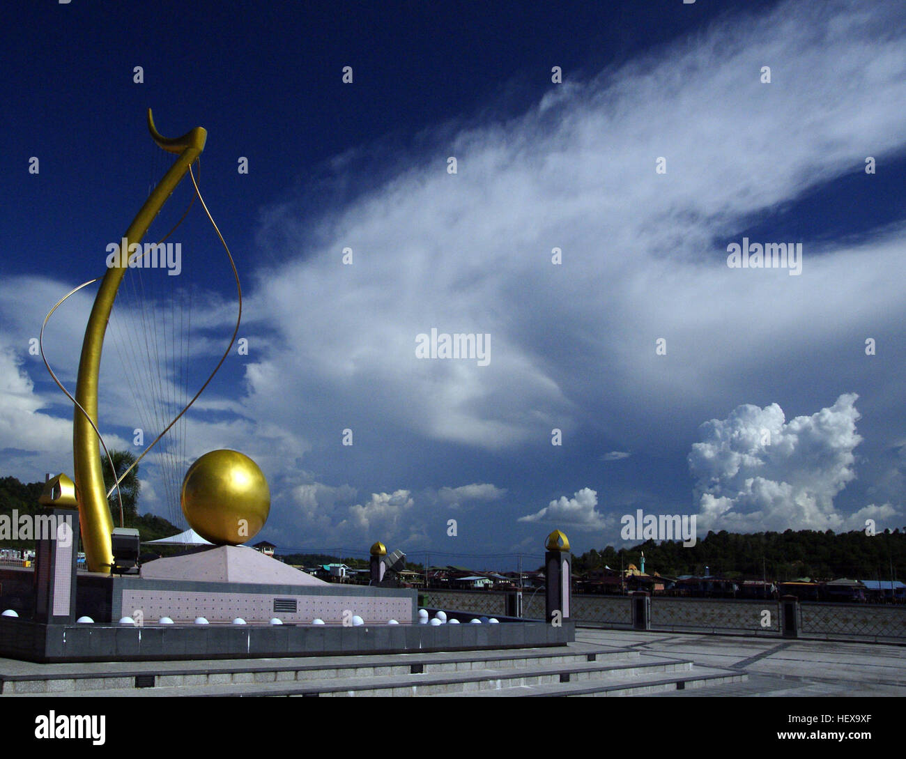 The Brunei Heritage Tour in Bandar Seri Begawan offers visitors a ...
