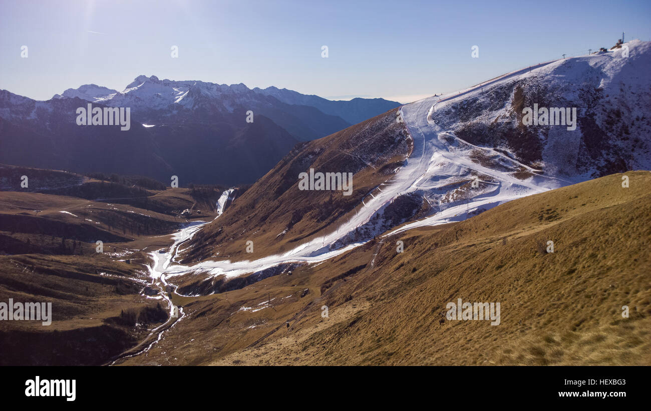 Mountains without snow hi-res stock photography and images - Alamy