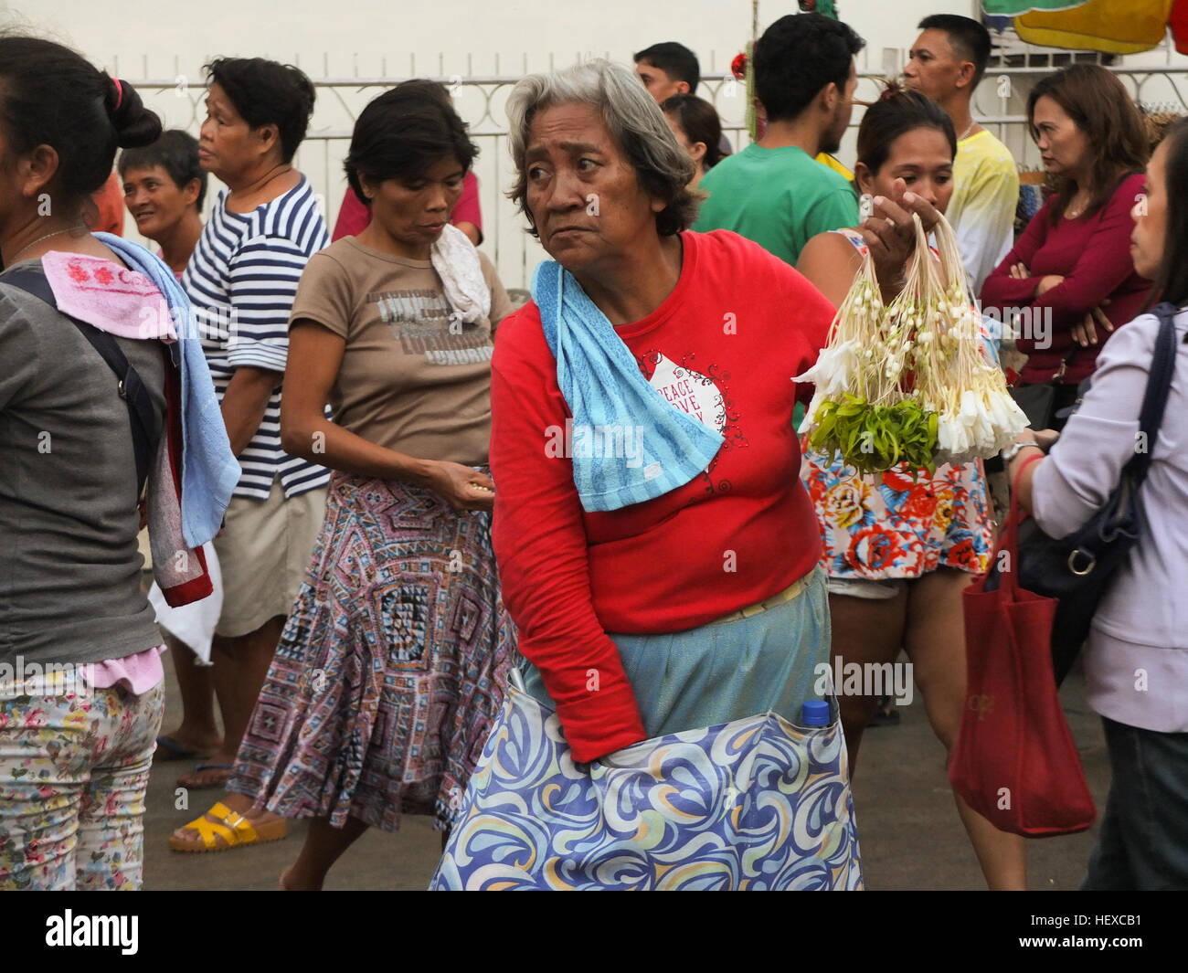 Sampaguita hi-res stock photography and images - Alamy