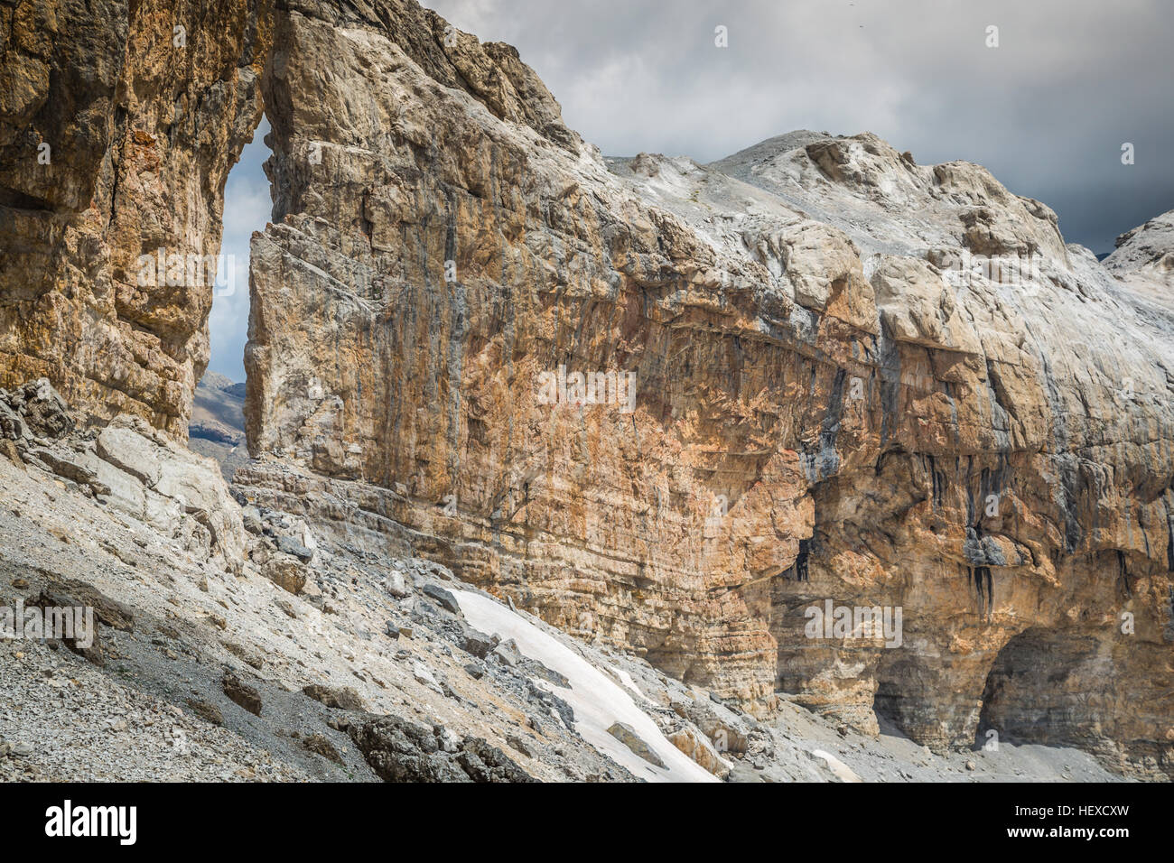 Roland Gap, Cirque de Gavarnie in the Pyrenees Stock Photo - Alamy
