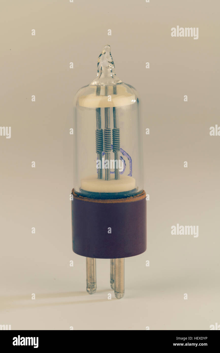 Electronic bulb hi-res stock photography and images - Alamy