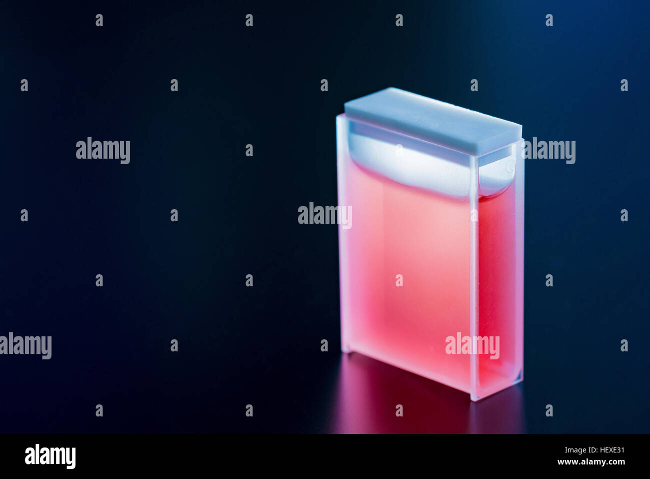 Red plain hi-res stock photography and images - Alamy