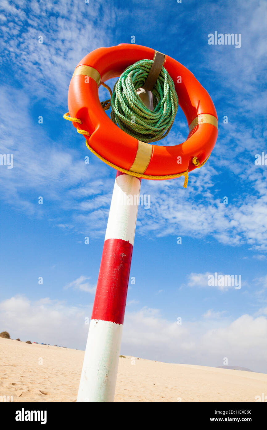 Life ring beach hi-res stock photography and images - Alamy