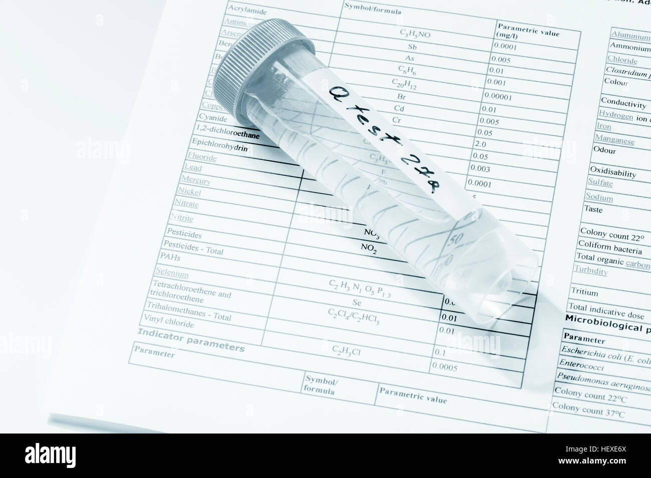 Test tube of water hi-res stock photography and images - Alamy