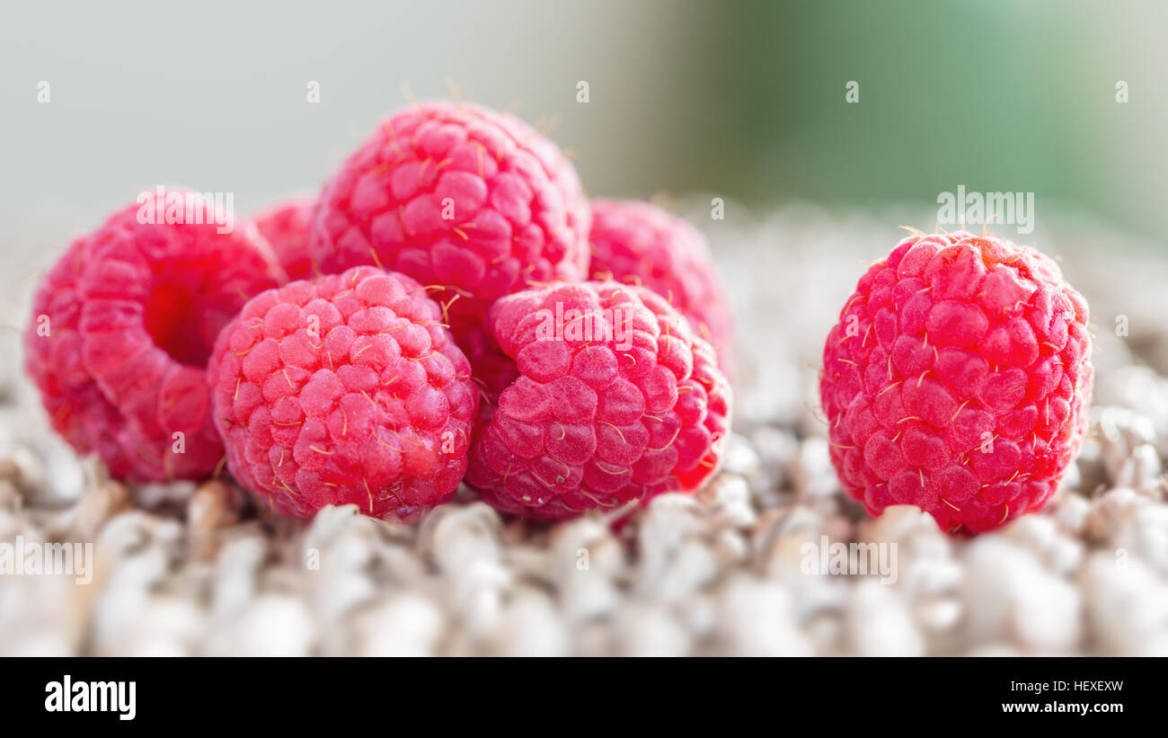 Rasp berry hi-res stock photography and images - Alamy