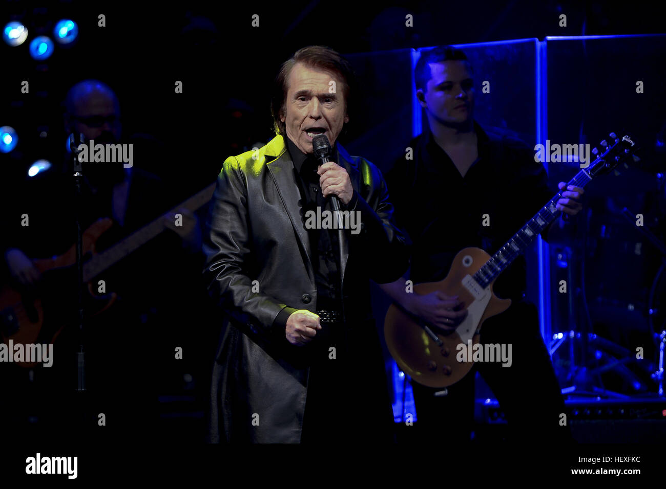 Spanish singer Raphael during his concert at the Joy Eslava Hall in ...