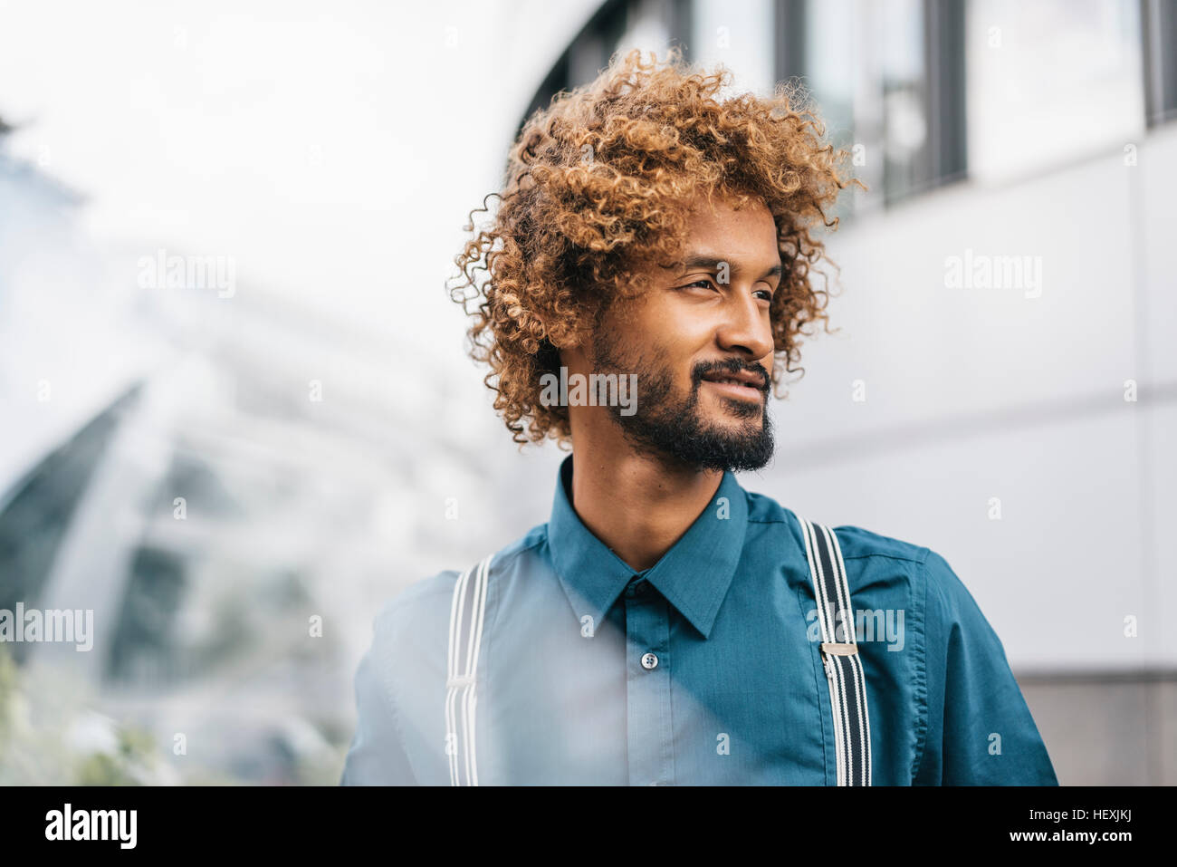 Windswept man hi-res stock photography and images - Alamy