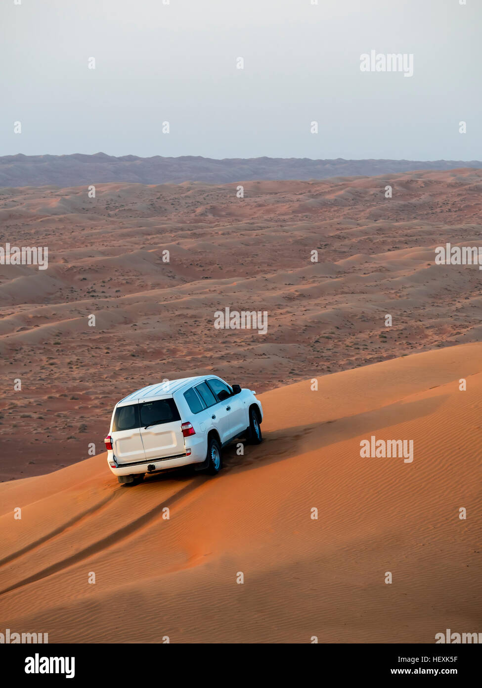 Oman dune driving hi-res stock photography and images - Alamy