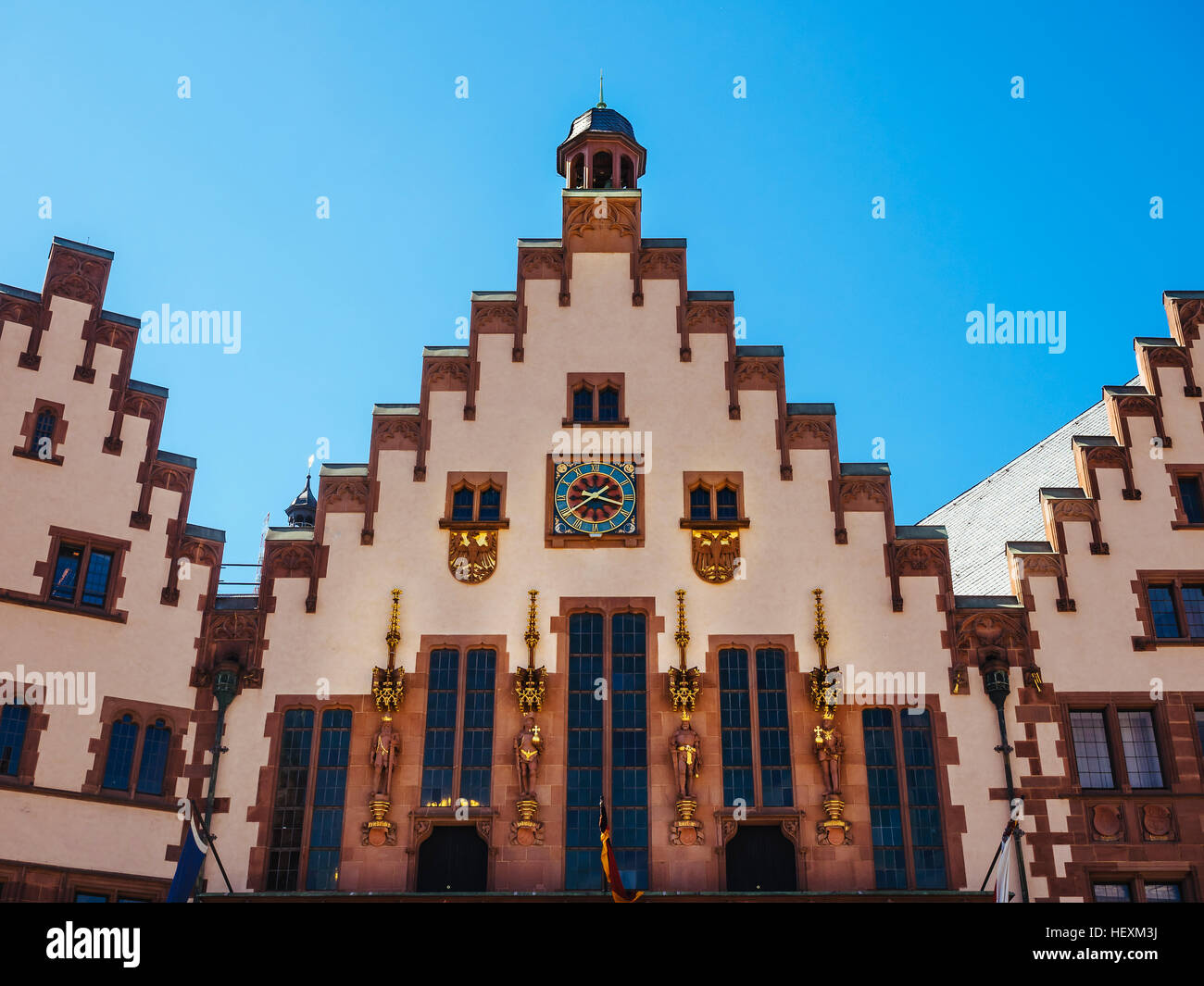Facade city hall roemer hi-res stock photography and images - Alamy