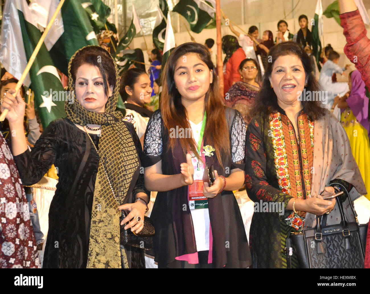 Hyderabad, Pakistan. 23rd Dec, 2016. Women of Pak Sar Zameen Party PSP ...