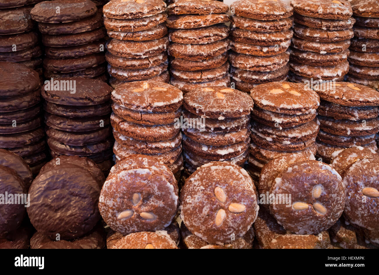 Germany, Nuremberg, Gingerbread at Christmas market stall Stock Photo ...