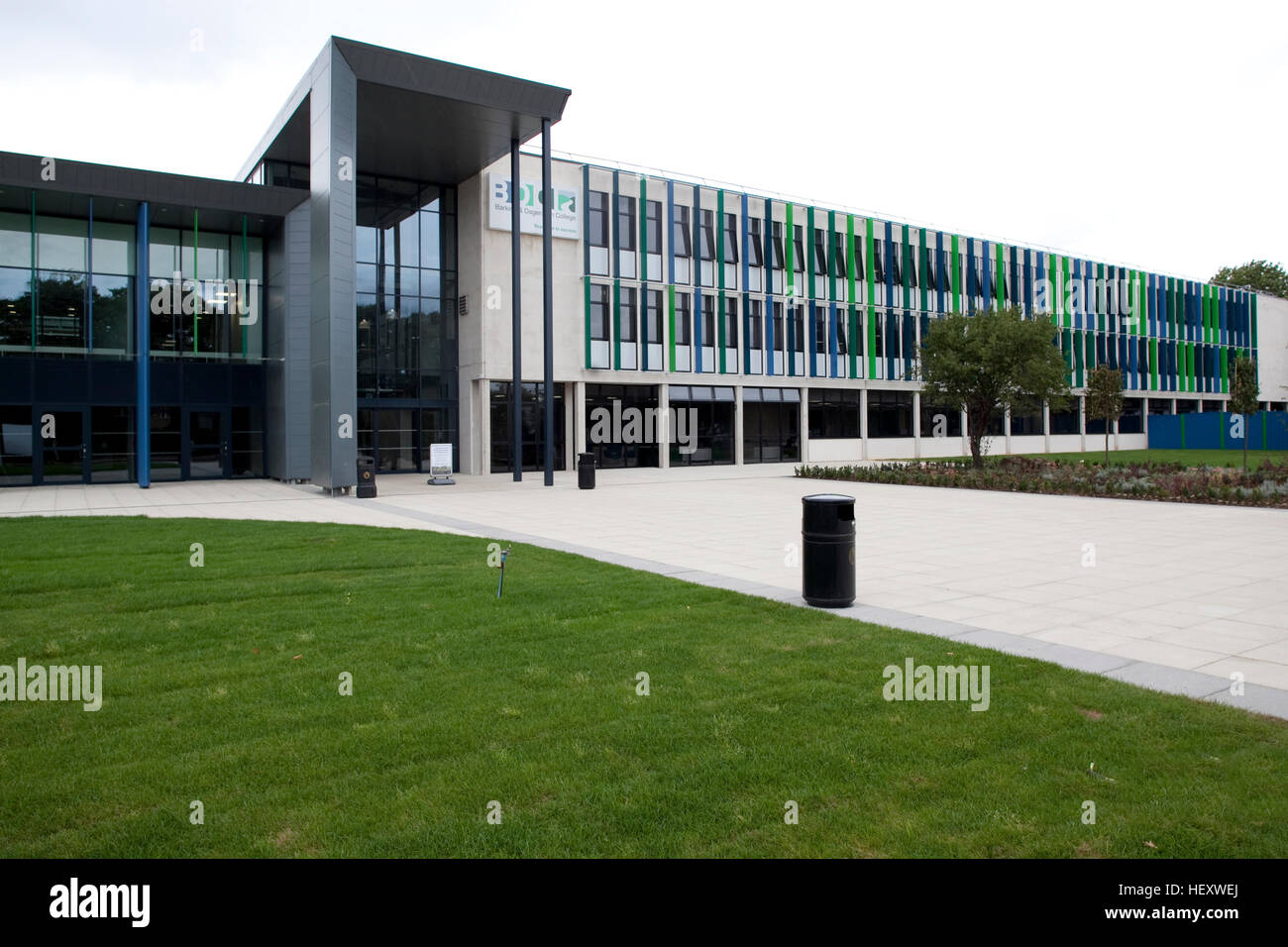 Barking and Dagenham College London Romsey BDC Stock Photo - Alamy