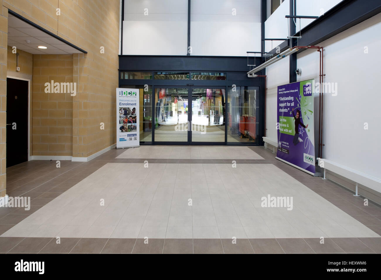 Barking and Dagenham College London Romsey BDC Stock Photo - Alamy