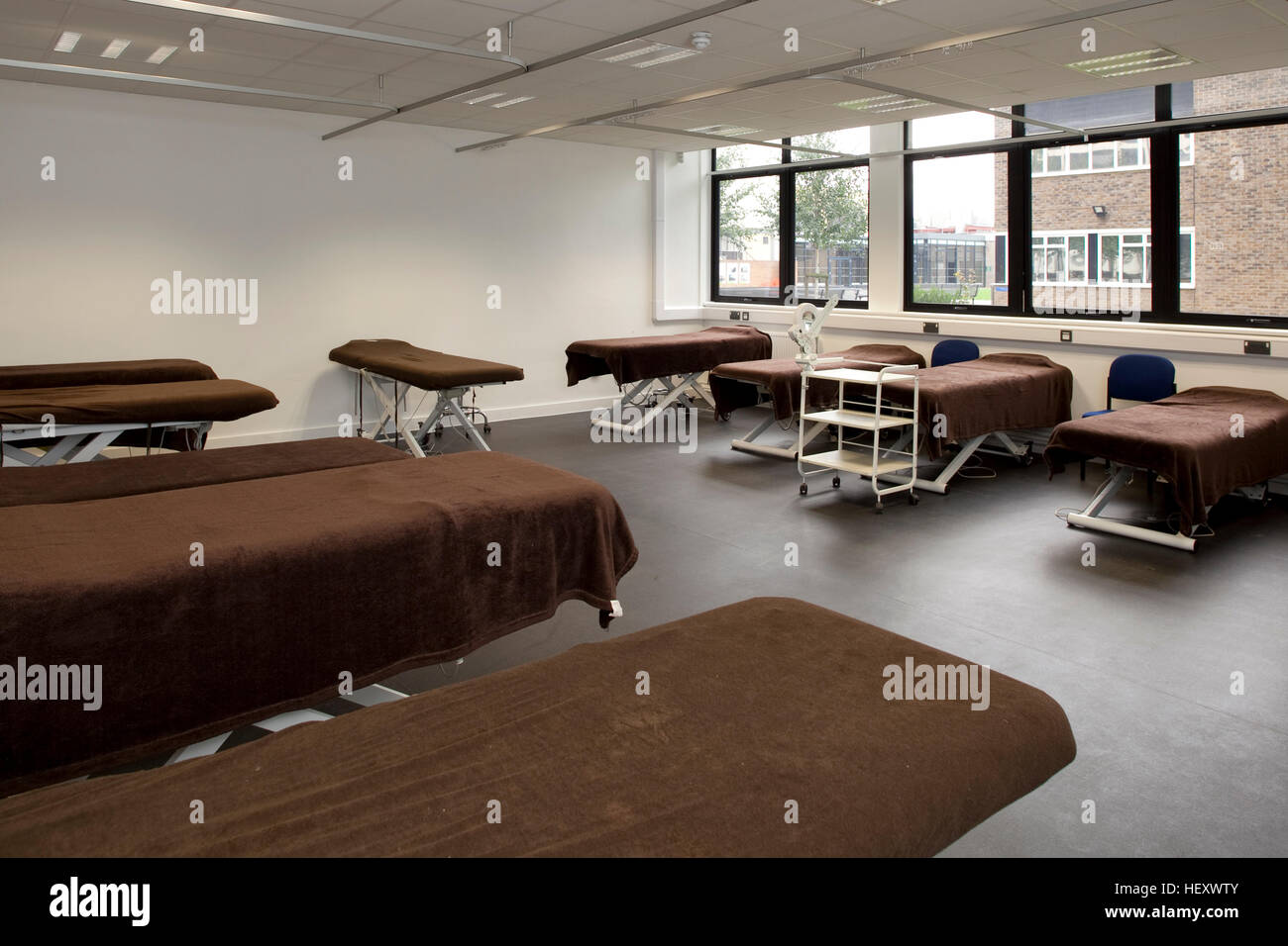 Barking and Dagenham College London Romsey BDC Stock Photo - Alamy
