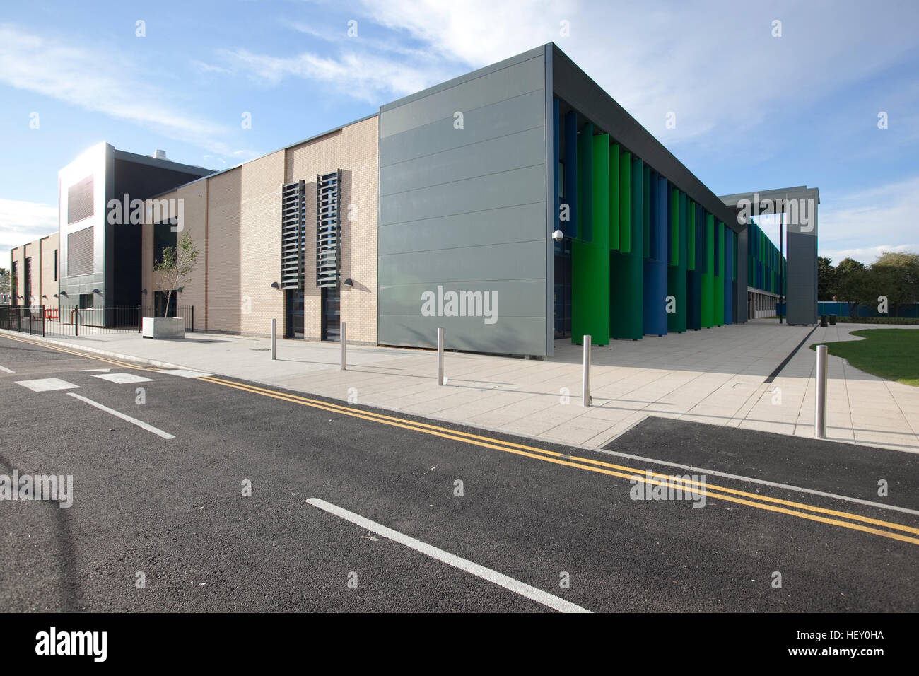 Barking and Dagenham College London Romsey BDC Stock Photo - Alamy