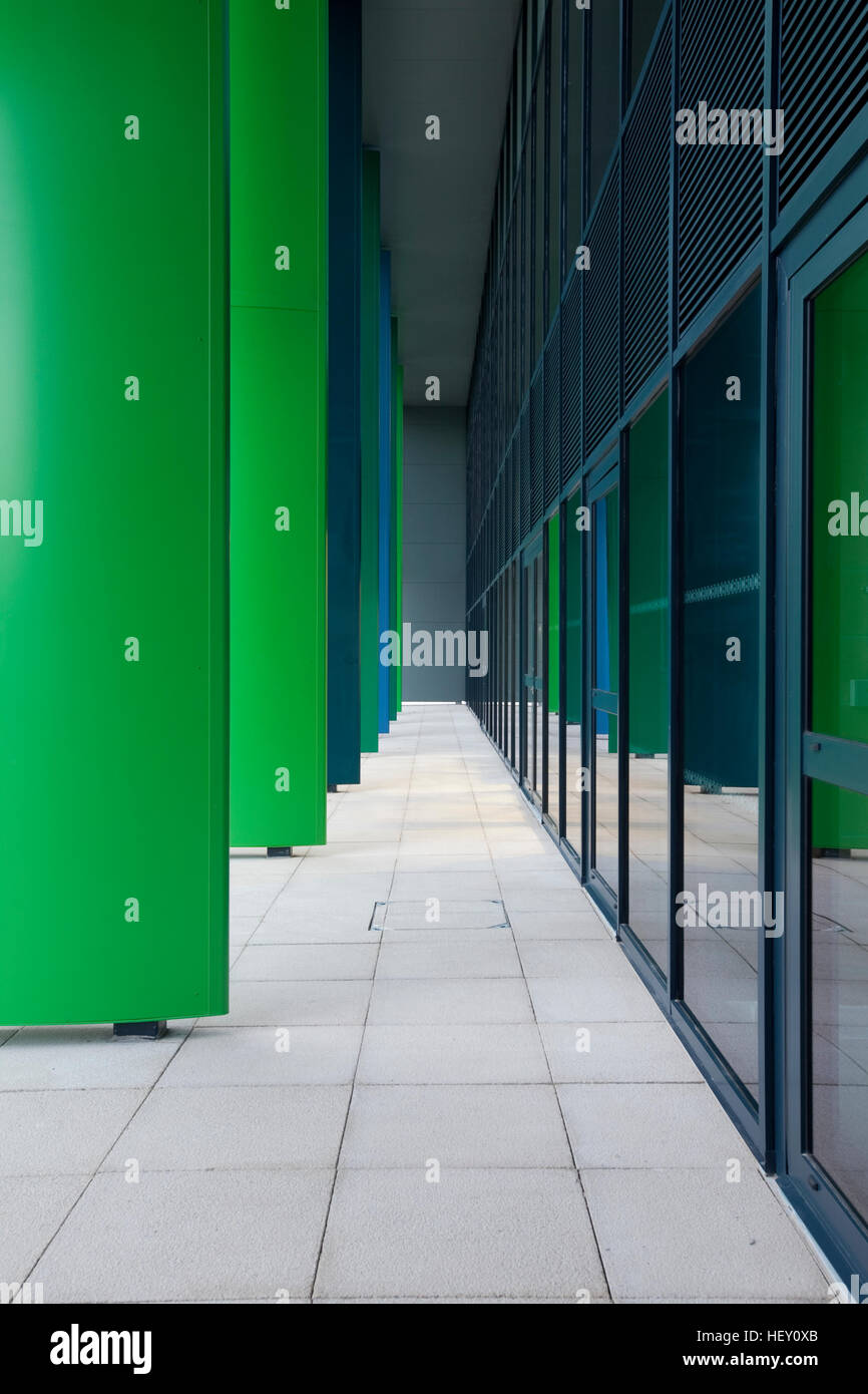 Barking and Dagenham College London Romsey BDC Stock Photo - Alamy