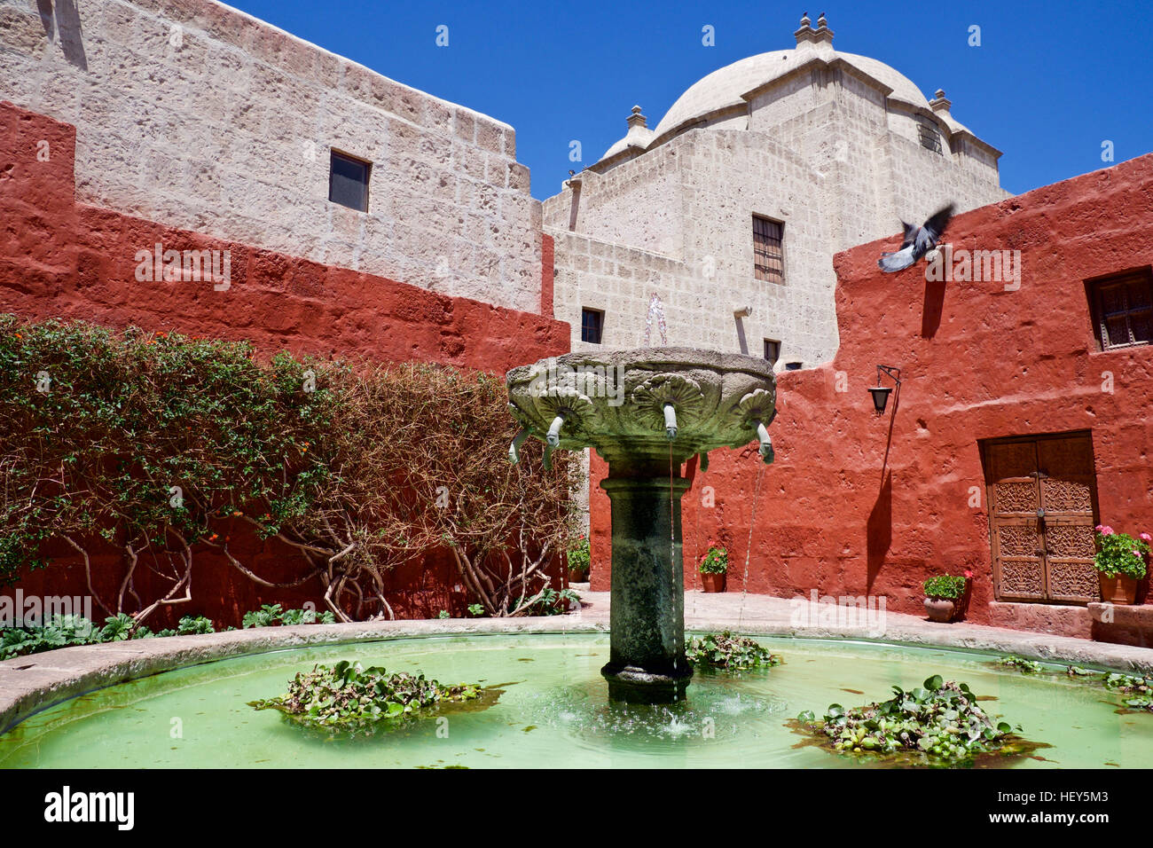 Monasterio de Santa Catalina Arequipa, Peru, Monastery Santa Catalina ...