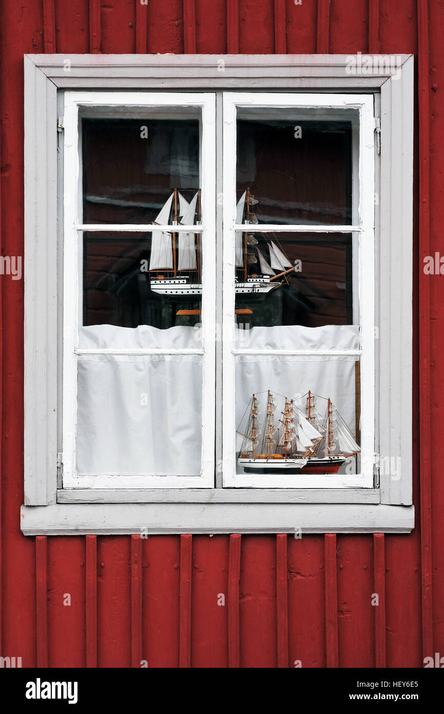 Maquette bateau hi-res stock photography and images - Alamy