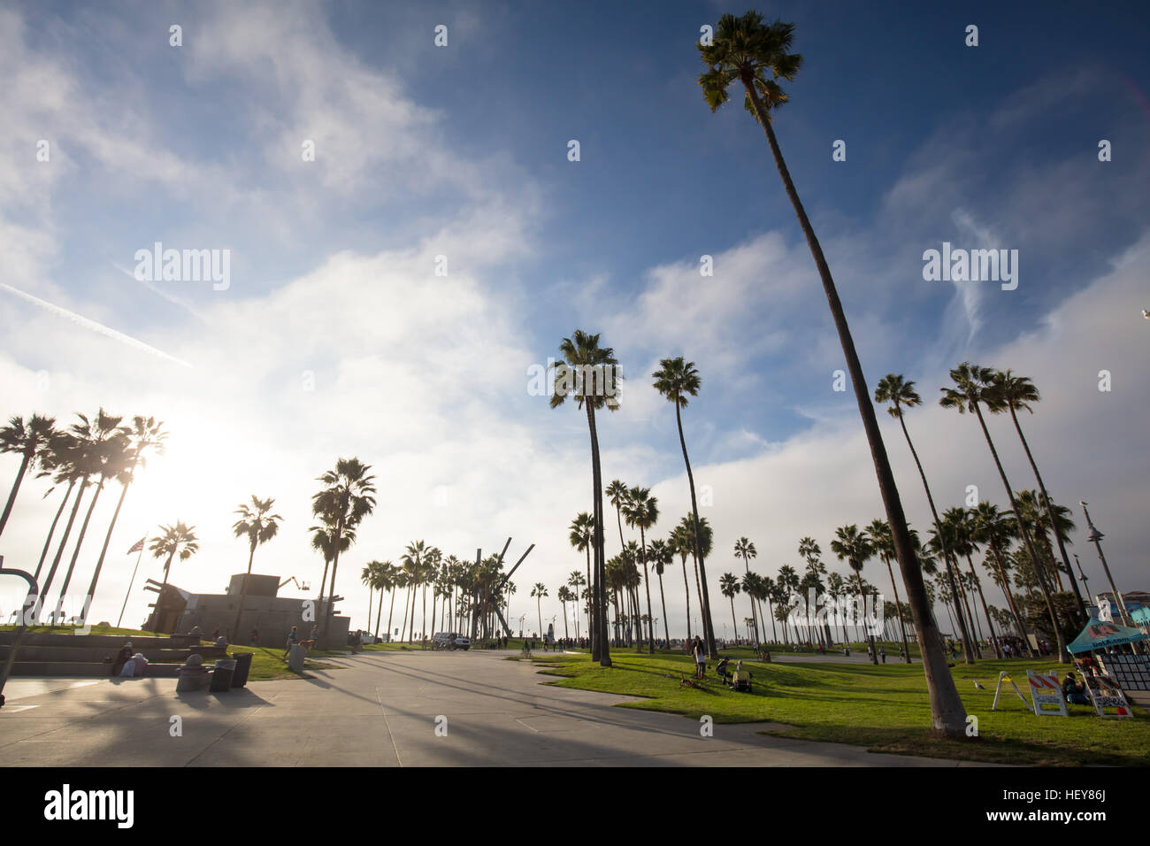 Venice beach sunset bicycle hi-res stock photography and images - Alamy