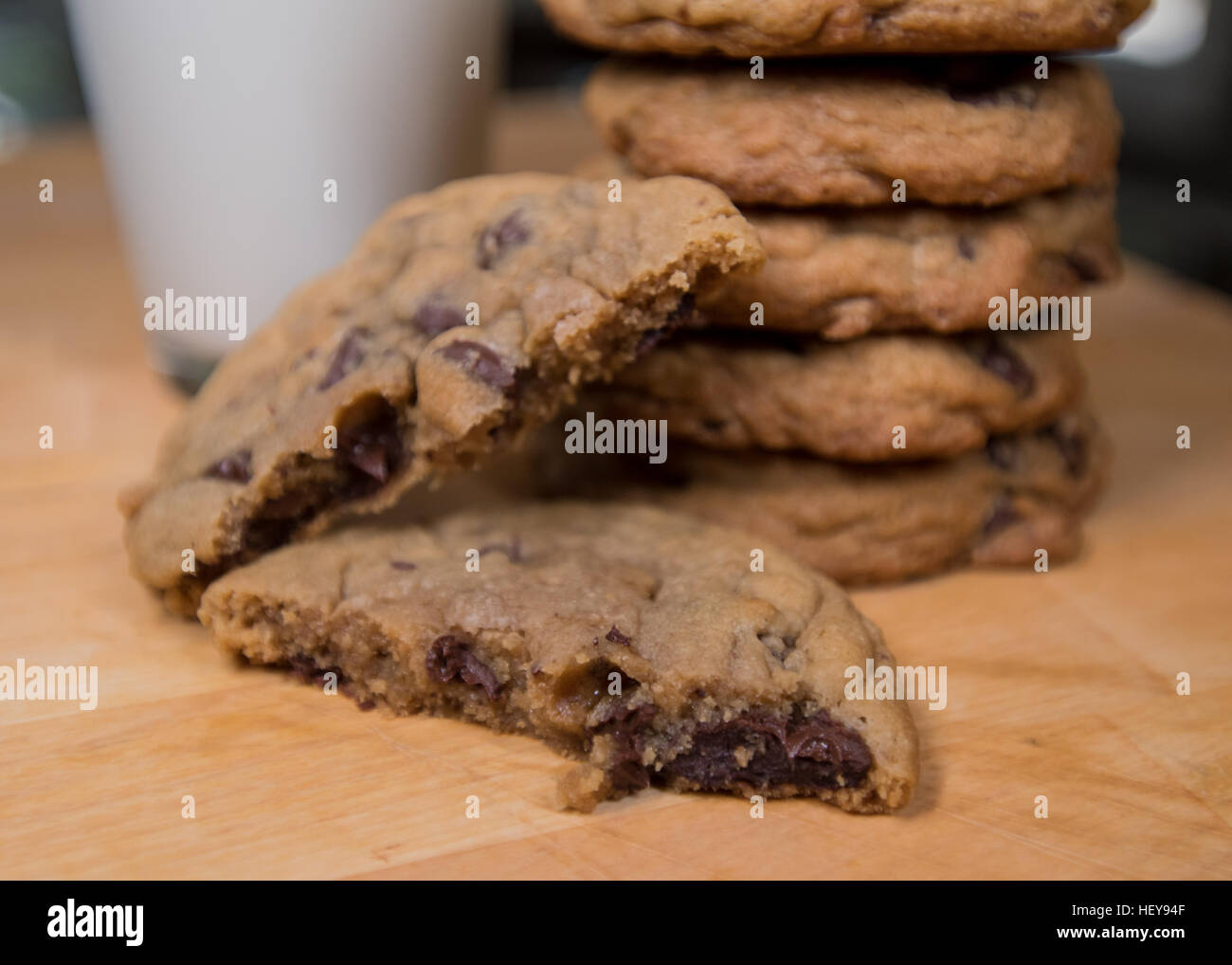 Close Up of Chocolate Chip Cookie Broken in Two Stock Photo - Alamy