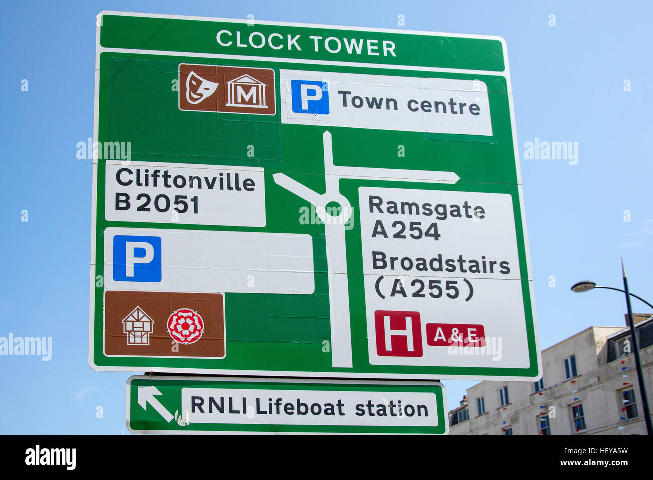 Seaside town sign hi-res stock photography and images - Alamy