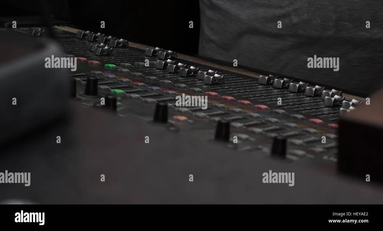 dj conroller stationt in the club dark texture Stock Photo - Alamy