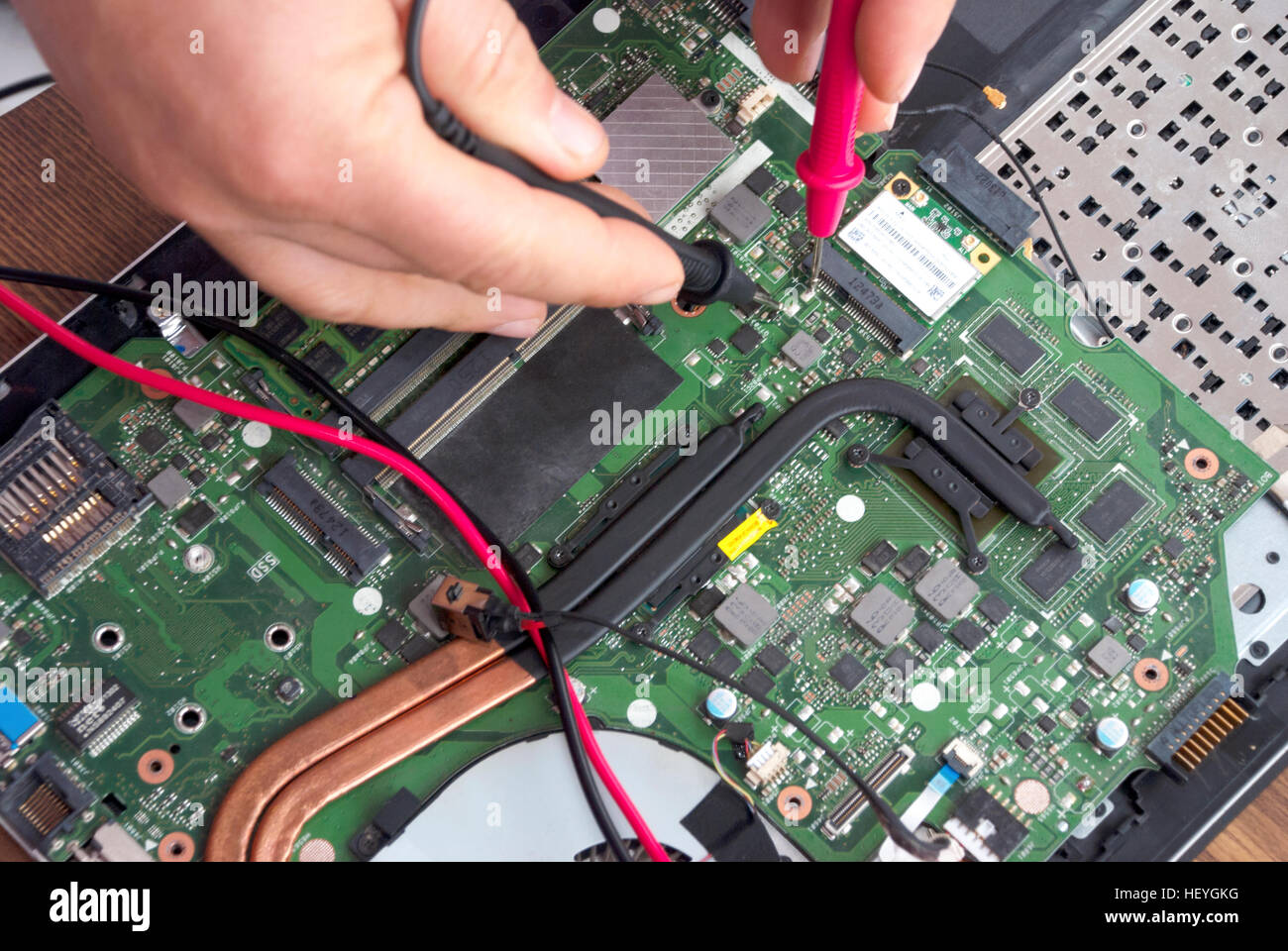 Laptop monitor computer hi-res stock photography and images - Alamy