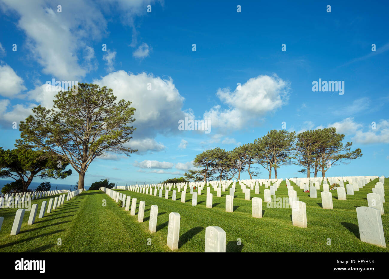 Fort Rosecrans National Cemetery, San Diego, California Stock Photo - Alamy