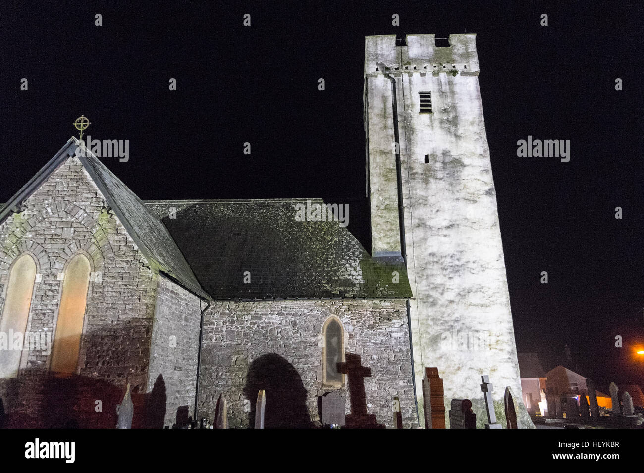 Llansaint village hi-res stock photography and images - Alamy