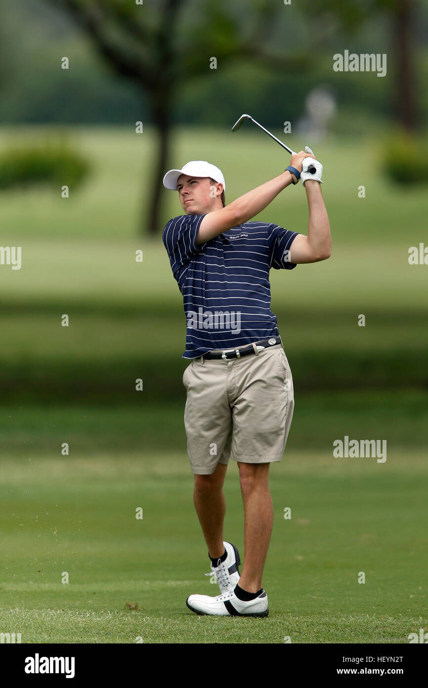 Professional golfer hi-res stock photography and images - Alamy