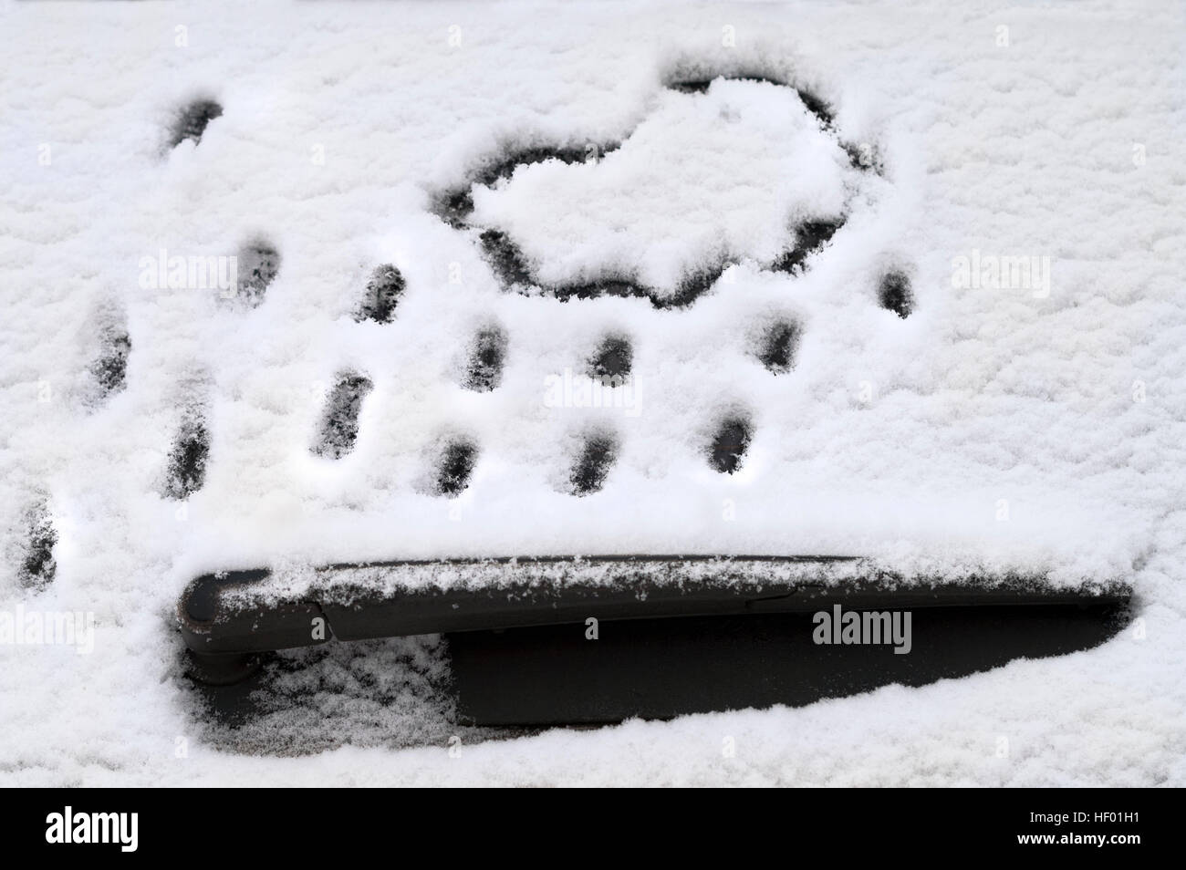 Drawing snowfall hi-res stock photography and images - Alamy