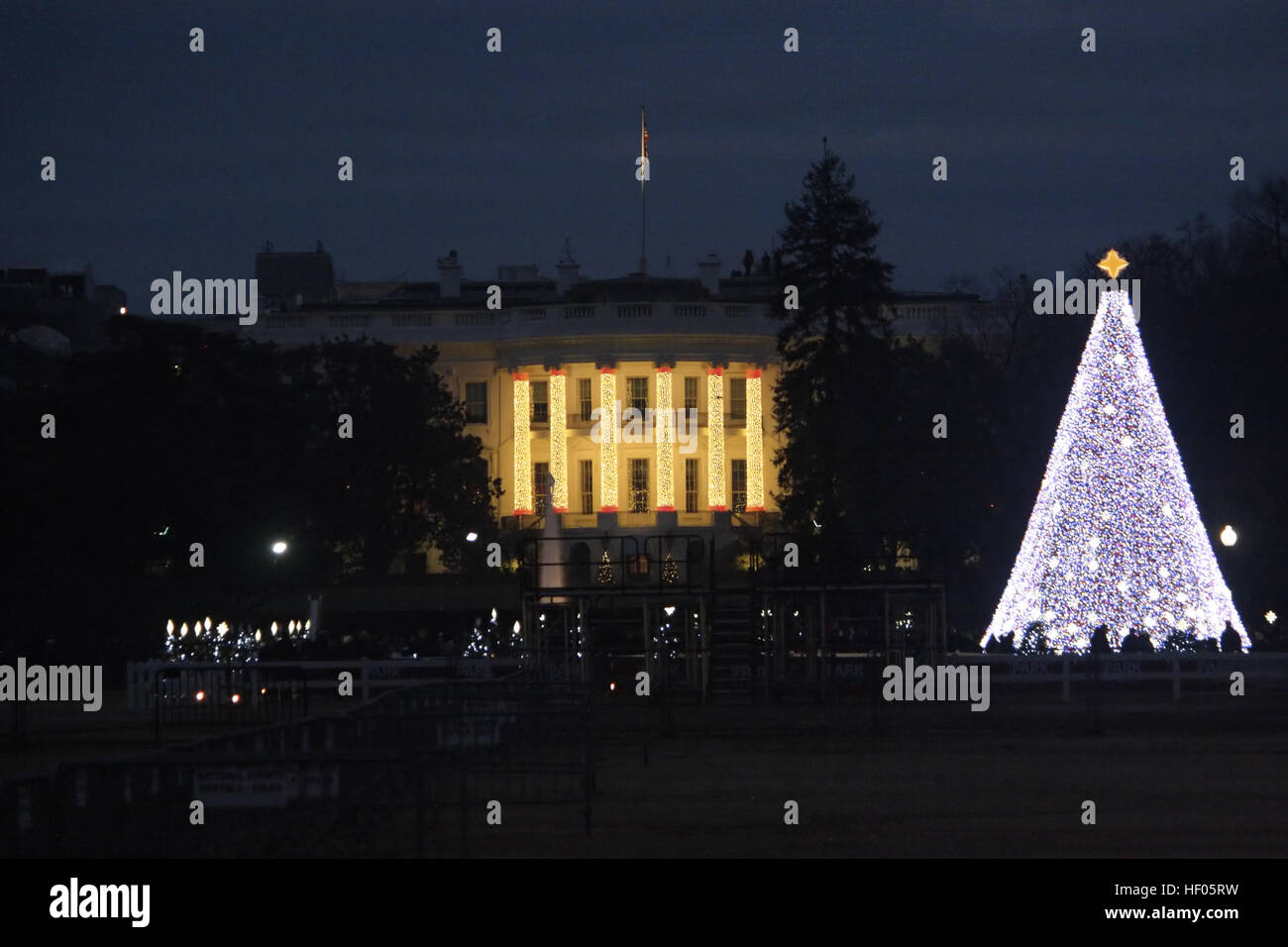 National christmas tree white house hi-res stock photography and images ...