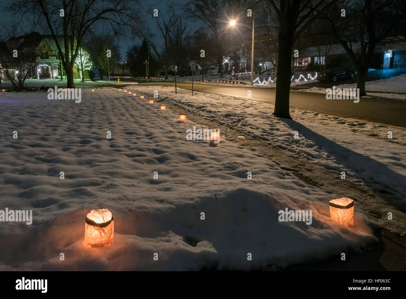 Chicago, USA. 24 December 2016. The annual tradition of lighting ...