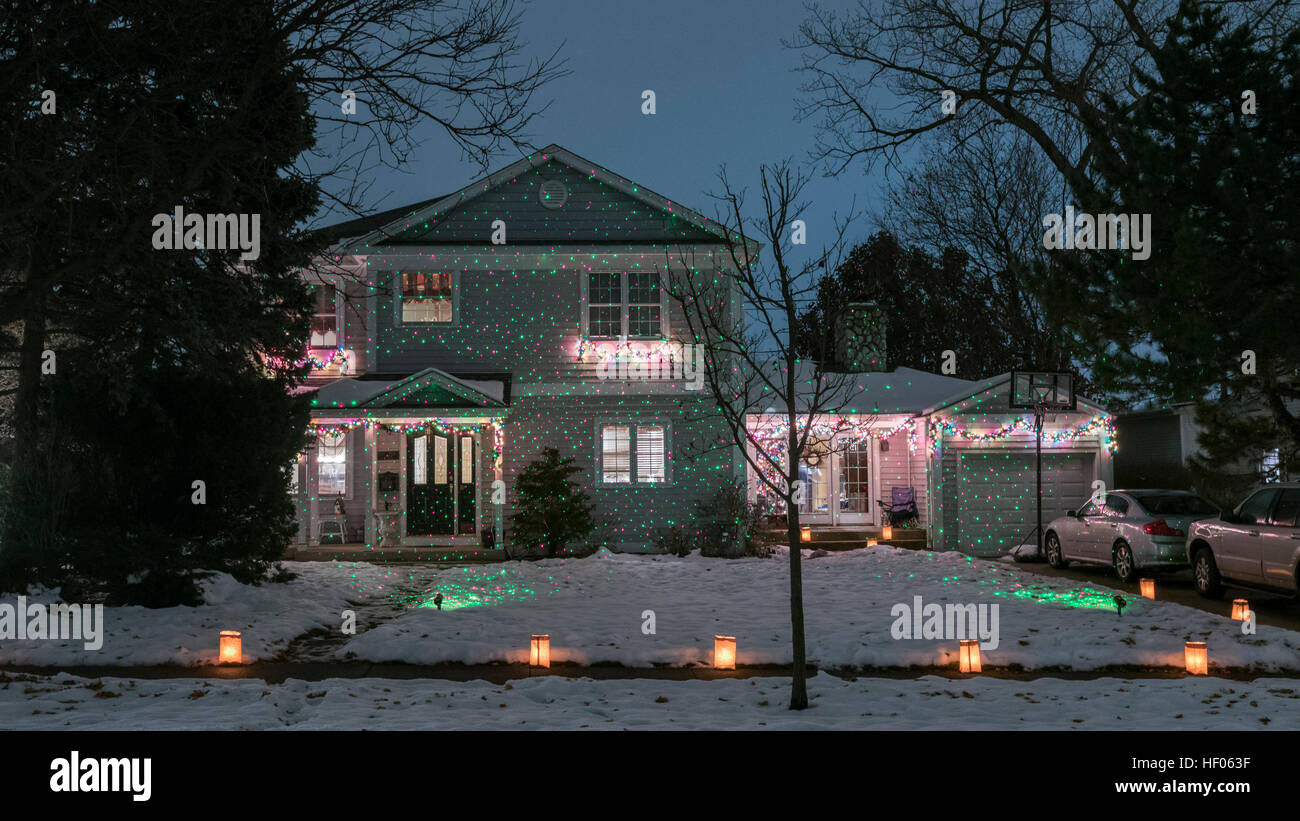 Chicago, USA. 24 December 2016. The annual tradition of lighting ...