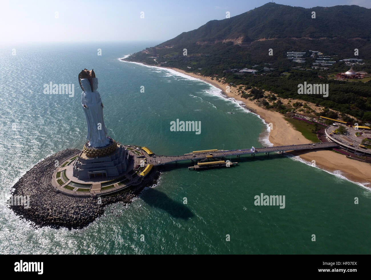Sanya guanyin statue nanshan buddhism hi-res stock photography and ...