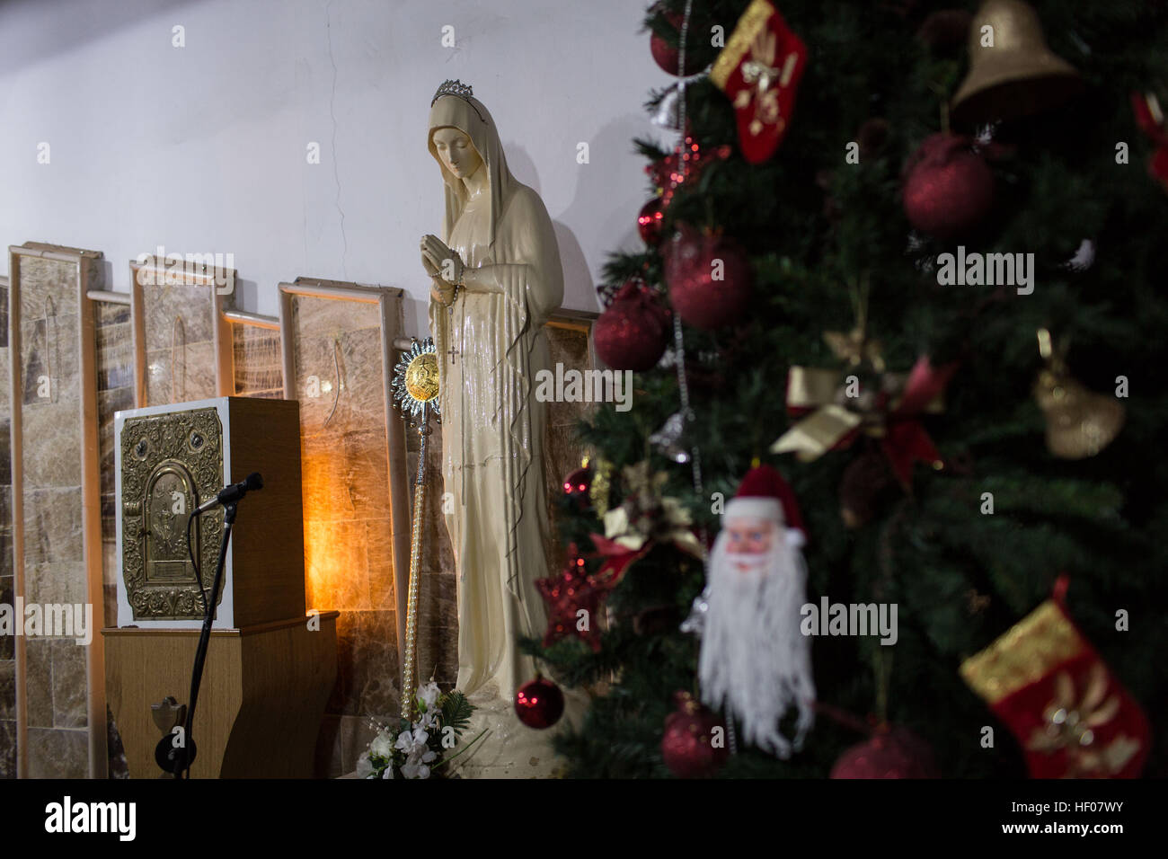 East 17 christmas hi-res stock photography and images - Alamy