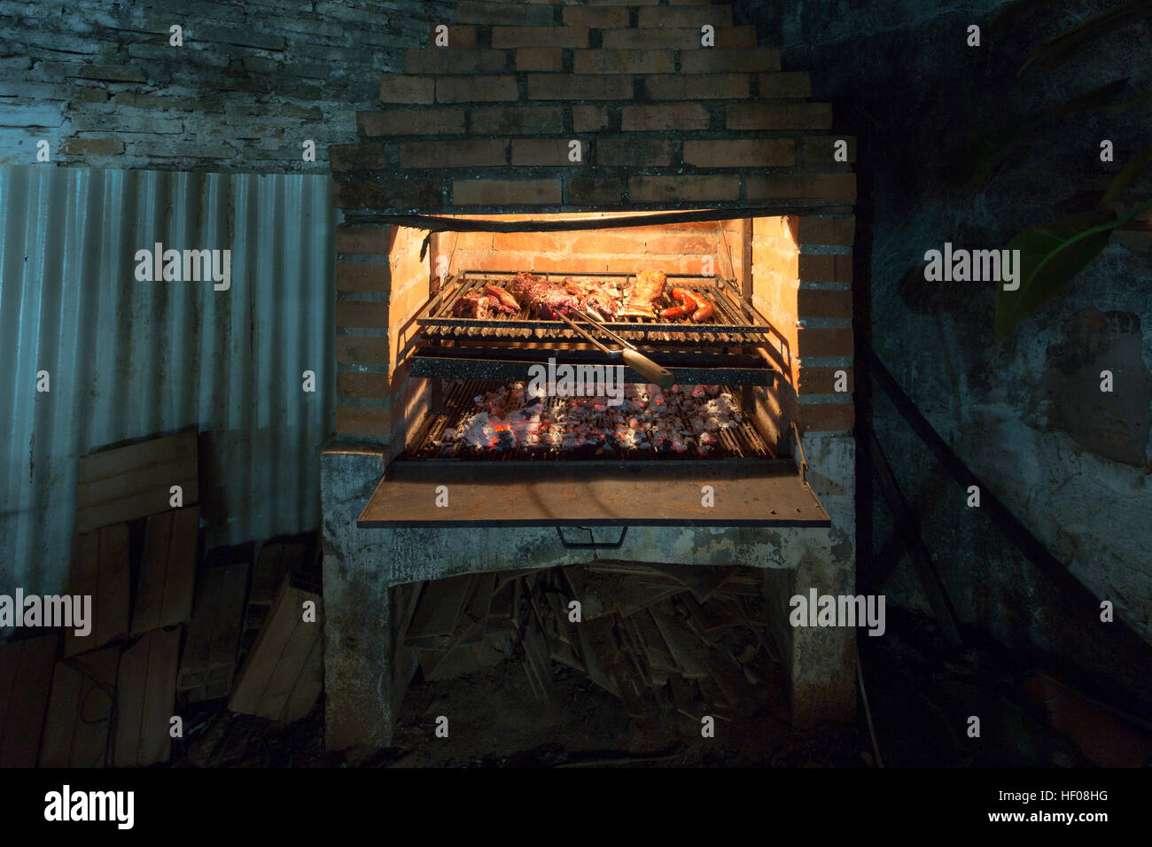 Homemade 'Asado a la parrilla' (Barbecue on the grill), simple barbecue ...