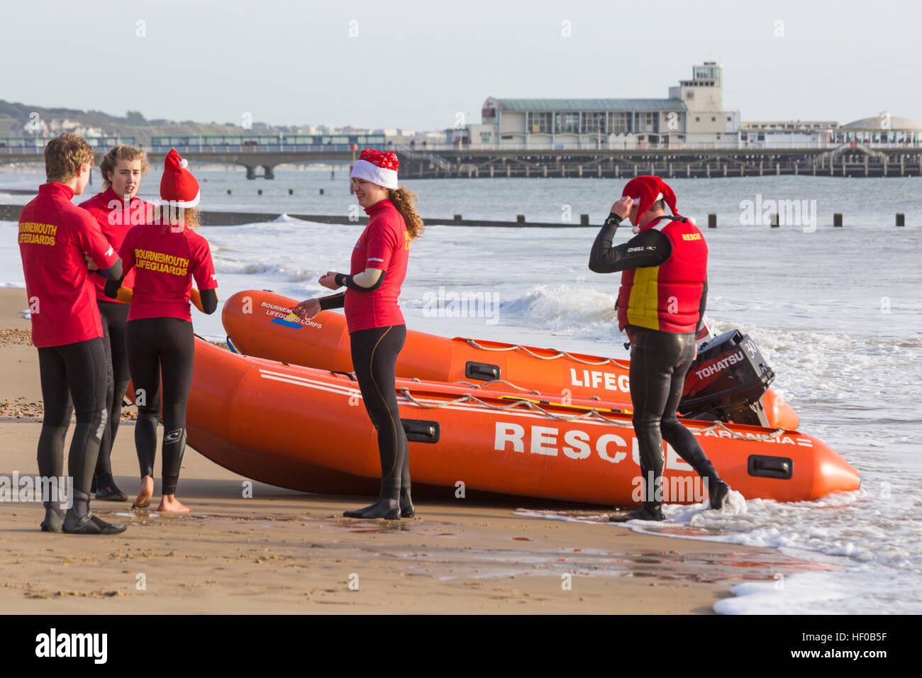 Outboard tohatsu surf rescue hi-res stock photography and images - Alamy