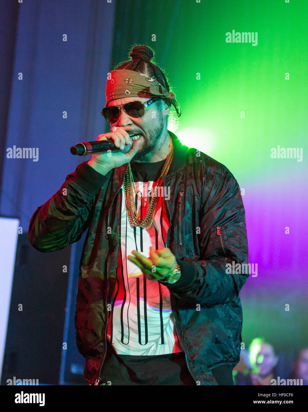 Bizzy bone hi-res stock photography and images - Alamy
