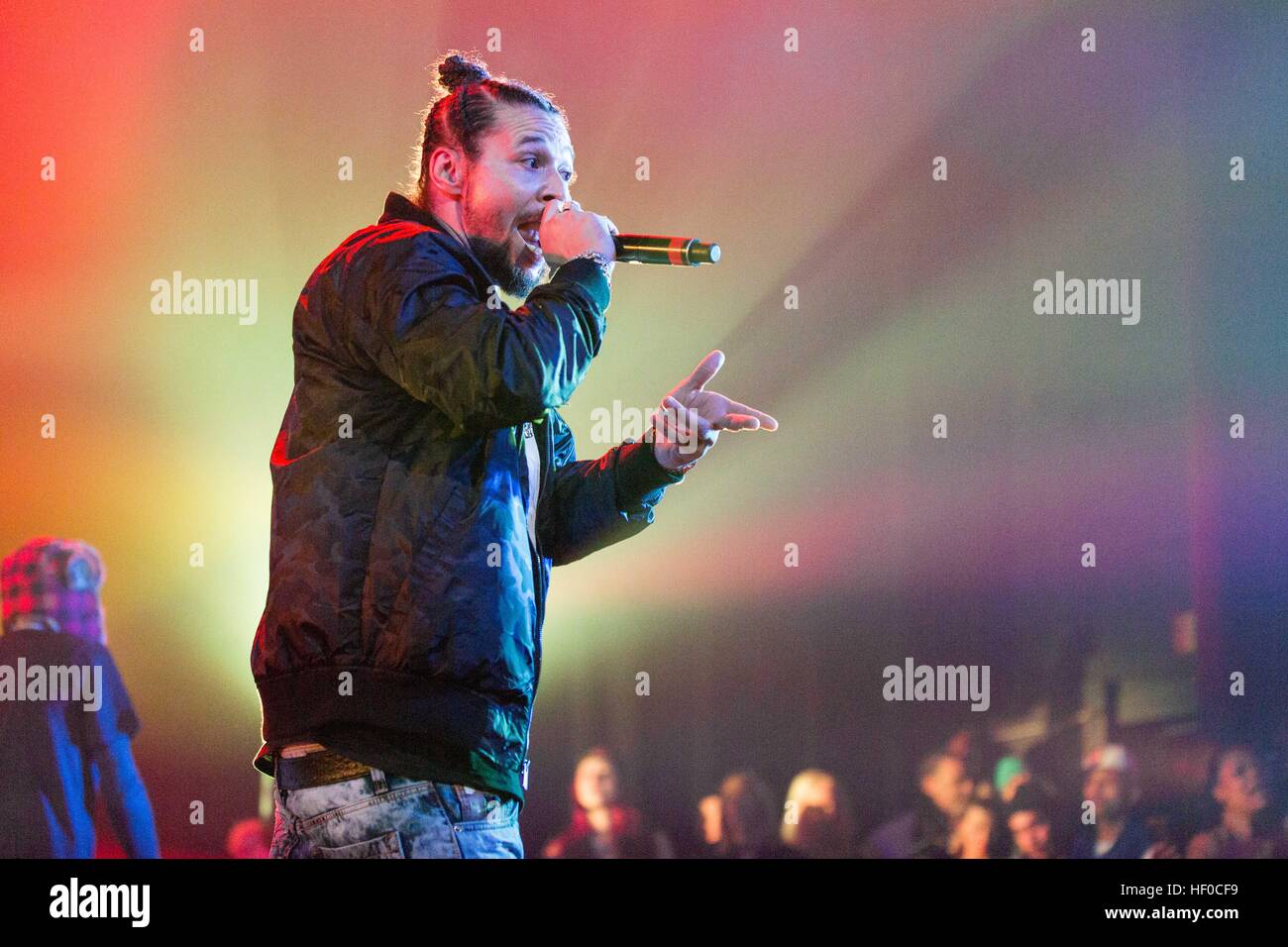 Bizzy bone hi-res stock photography and images - Alamy
