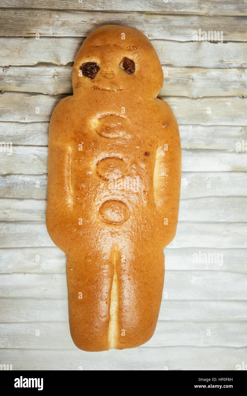 Oberursel, Germany. 09th Nov, 2016. Picture of a "weckmann", taken on ...