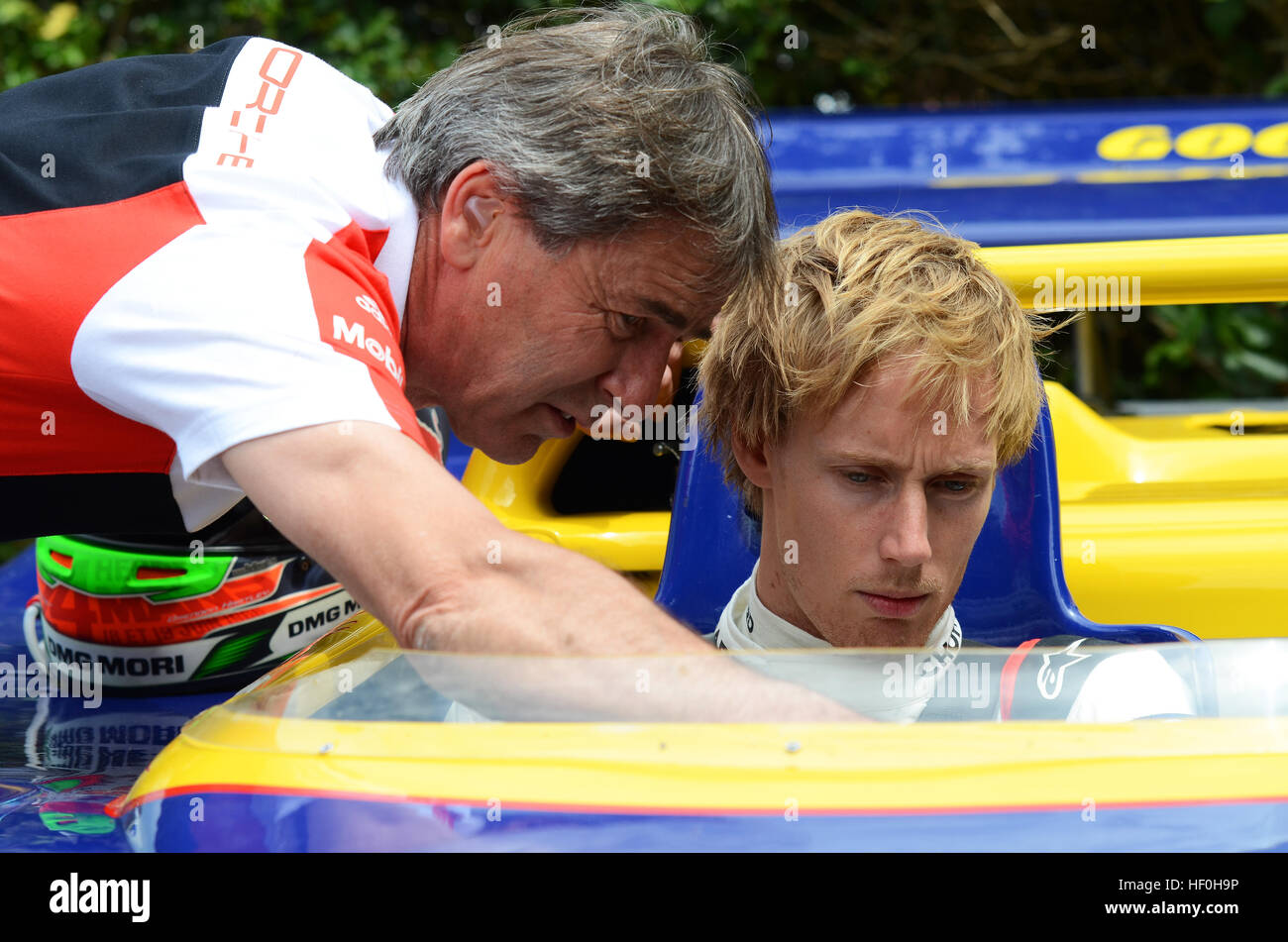Professional car racing hi-res stock photography and images - Alamy