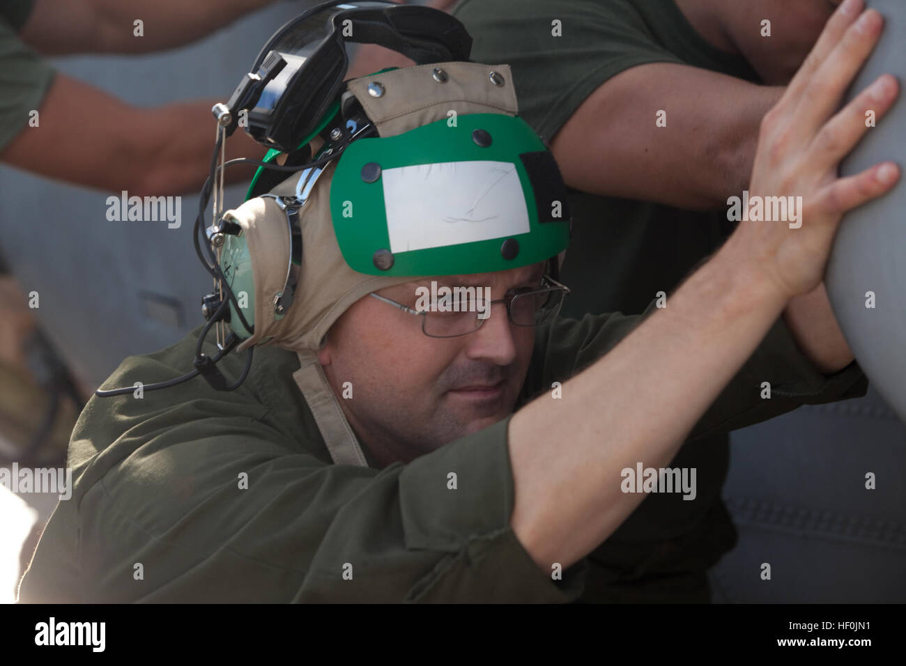 Marine Heavy Helicopter Squadron 463 Detachment Bravo receives and ...
