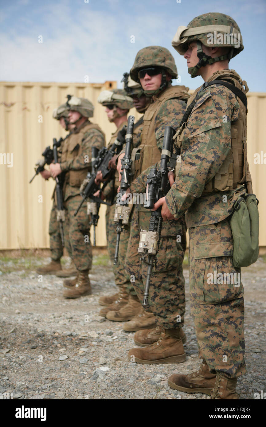 U.S. Marines with Headquarters & Service Company, 1st Battalion, 2D ...