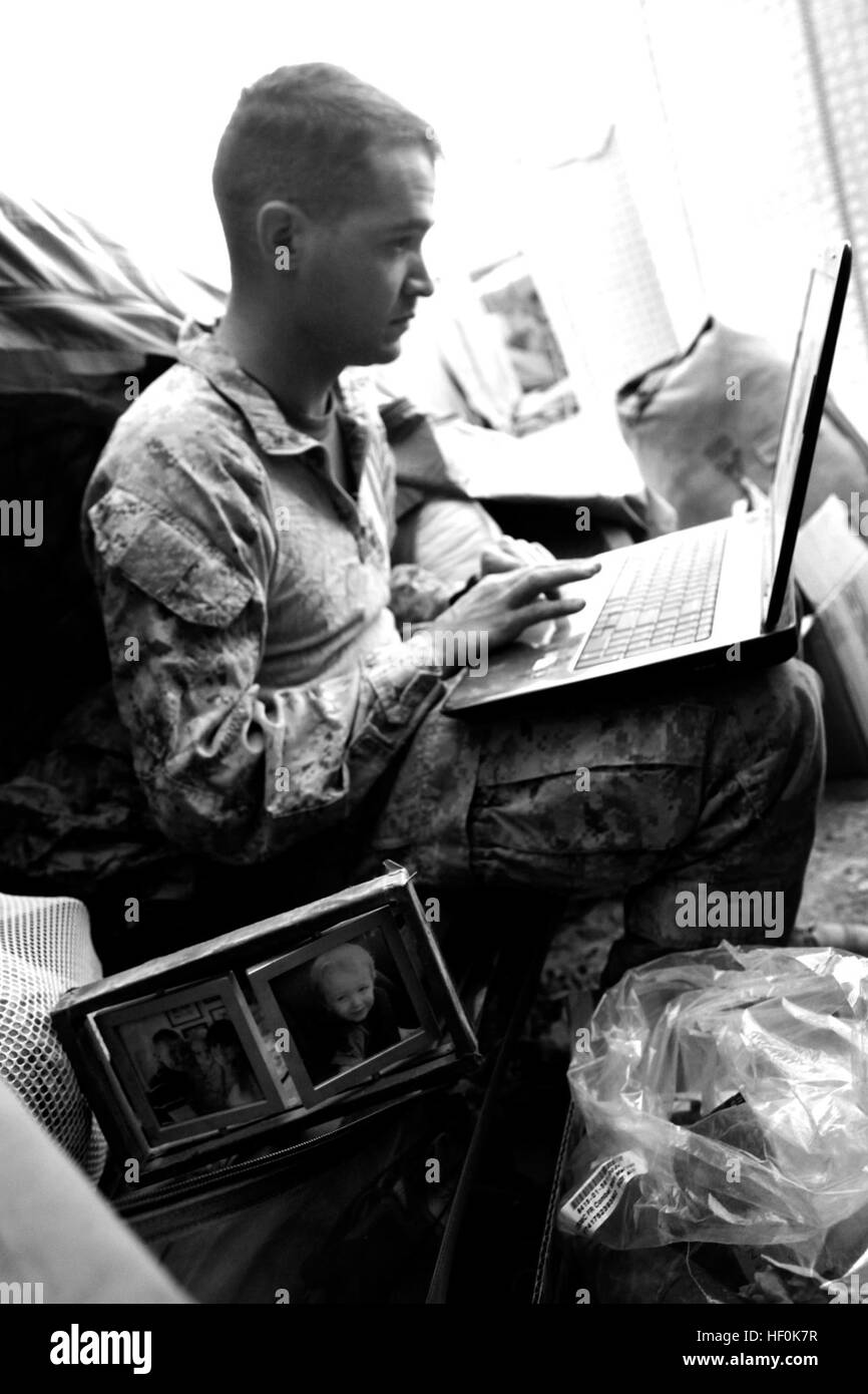 Veteran computer Black and White Stock Photos & Images - Alamy